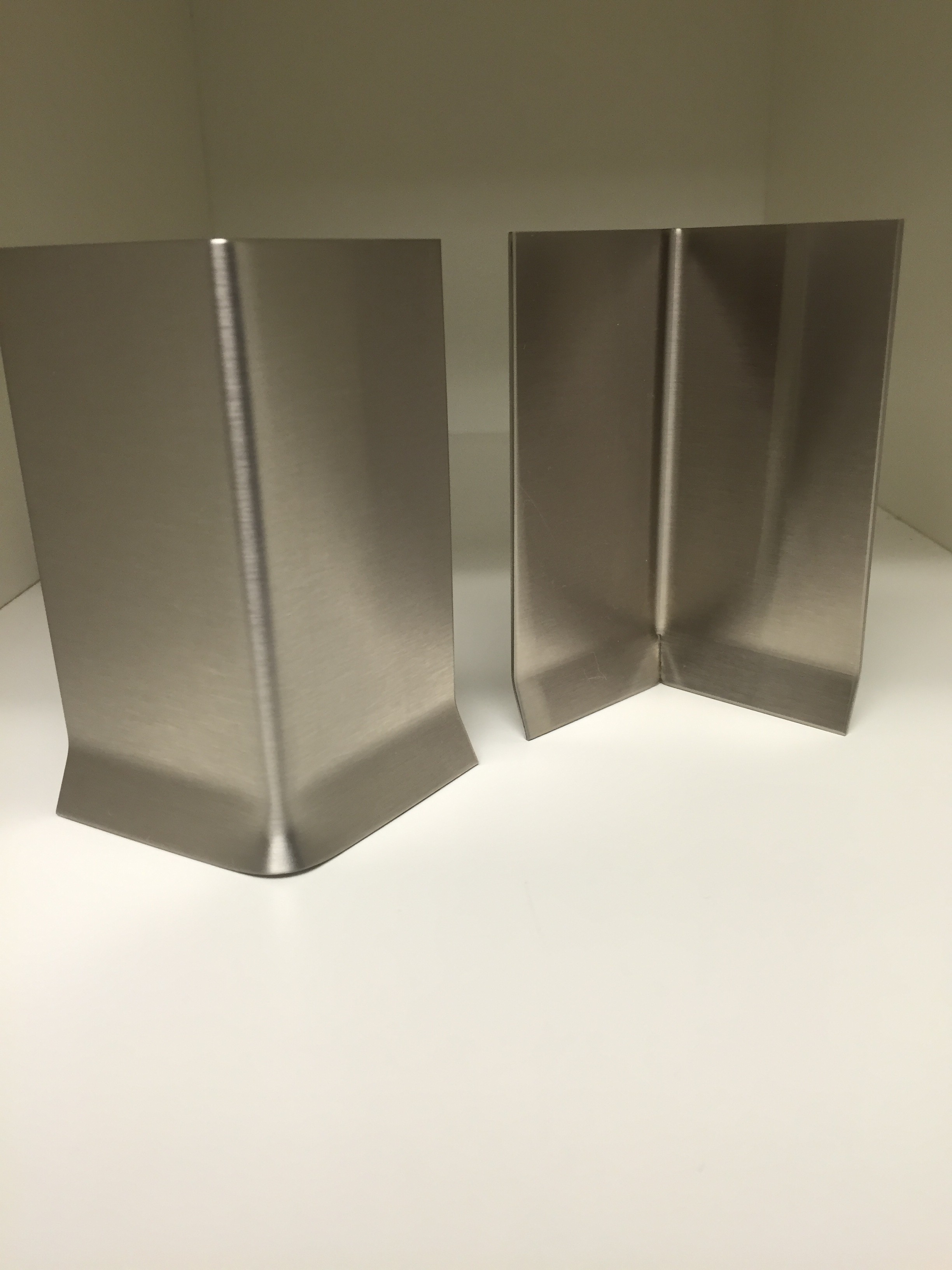 Stainless Steel Cove/Straight Base Corners - Base - Products Stainless Steel Cove/Straight Base Corners - Base - Products